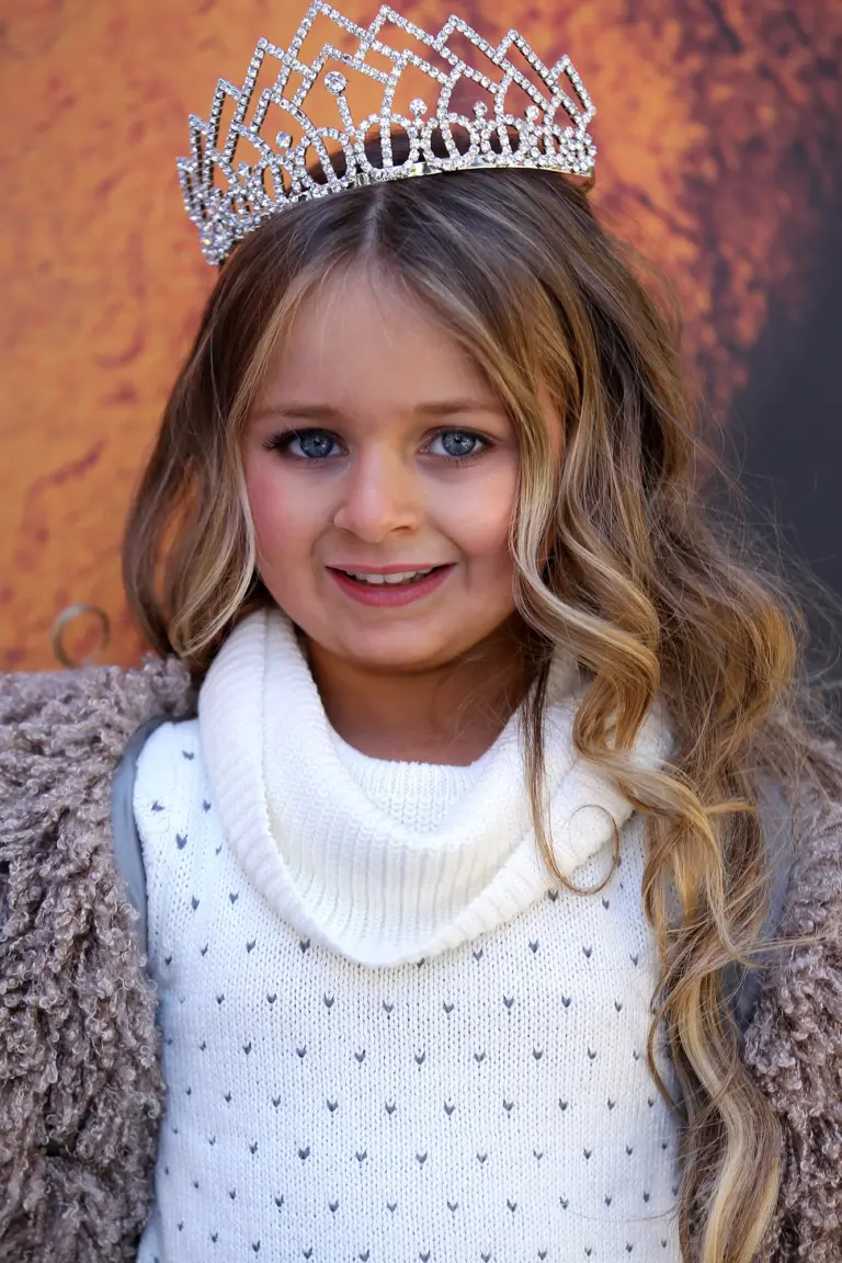 Jak dziś wygląda 6-letnia milionerka z "Toddlers & Tiaras", Isabella ...