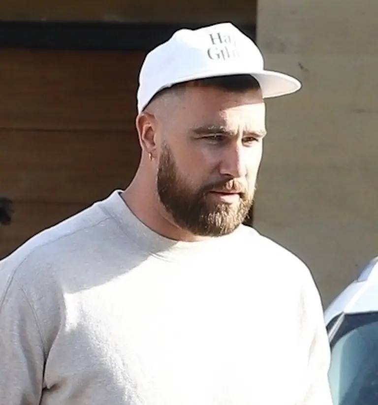 Taylor Swift i Travis Kelce przyłapani na randce w Malibu! (ZDJĘCIA ... Taylor Swift i Travis Kelce przyłapani na randce w Malibu! (ZDJĘCIA ...
