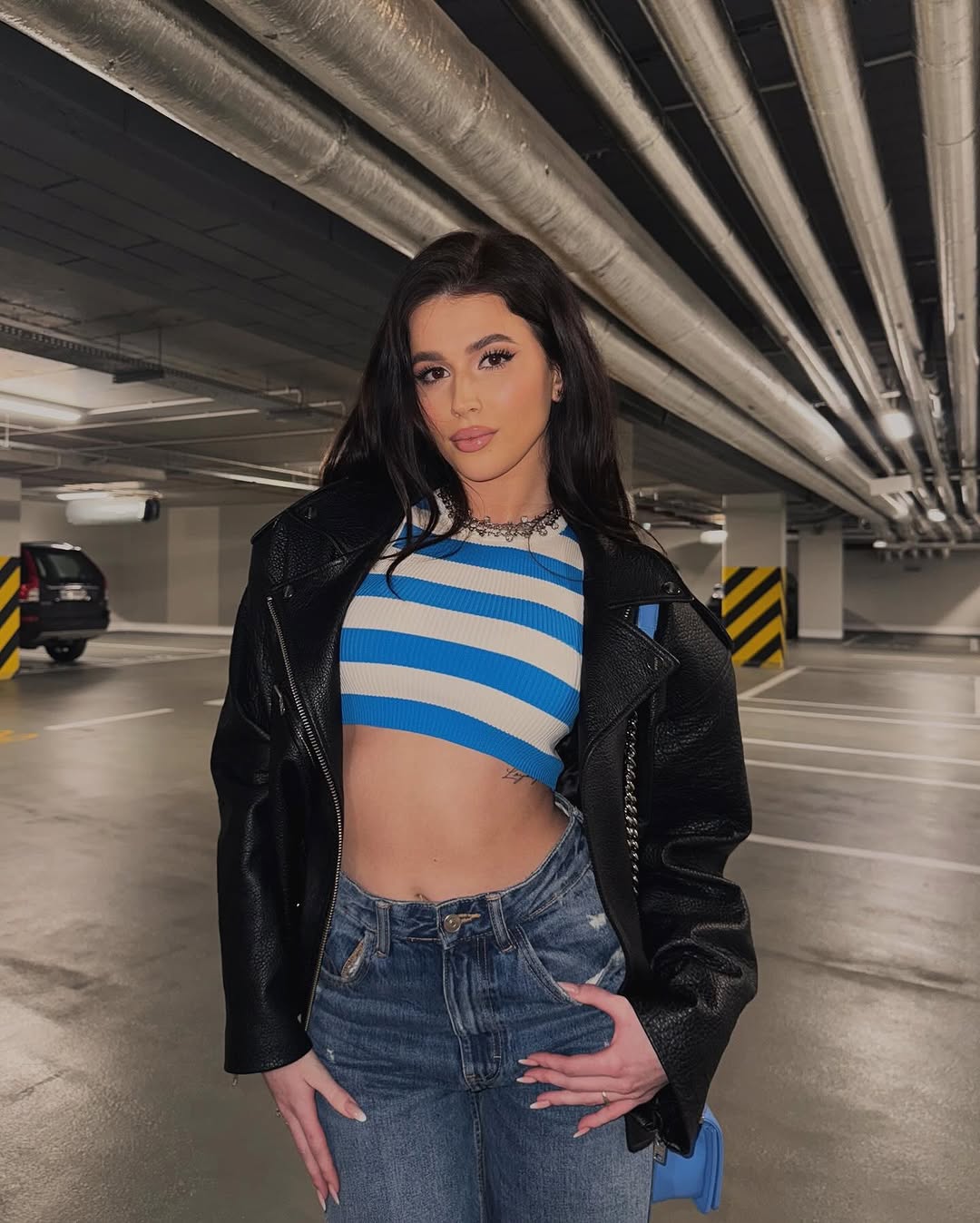 Roxie Węgiel zrobiła sobie NOWY TATUAŻ! Na żebrach pojawił się ...