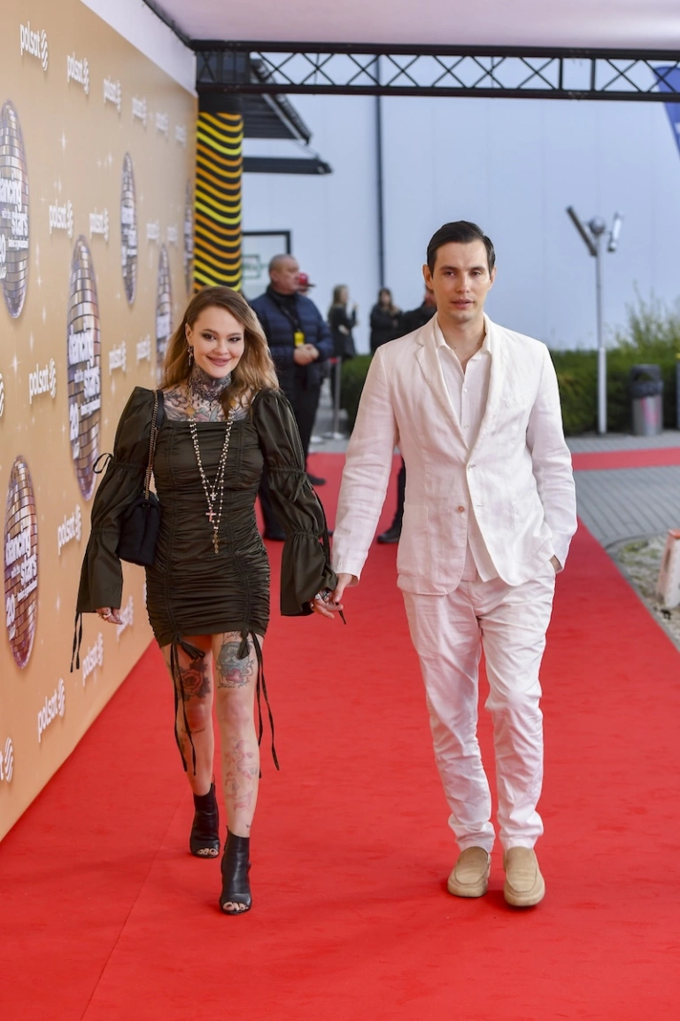 Ponad 200 gwiazd na widowni "Tańca z gwiazdami". Katarzyna Cichopek ...